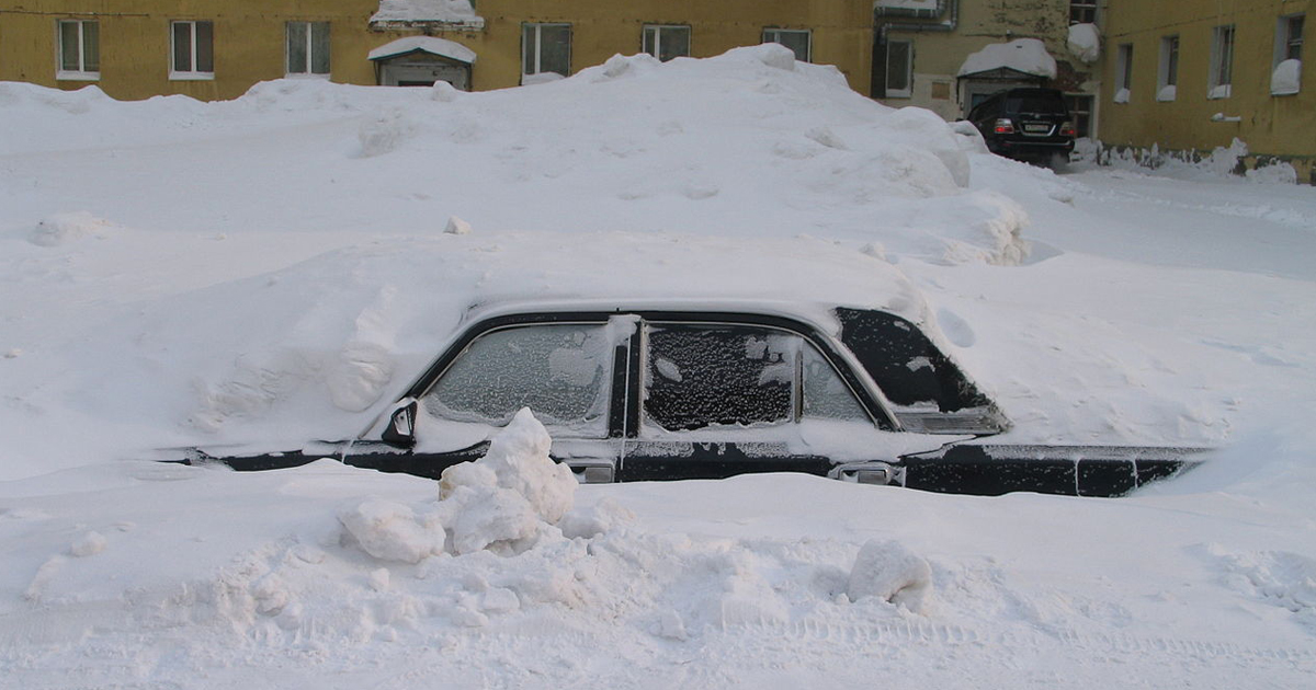 Česká automobilka v Rusku? Video ukazuje, co „našim“ autům dělají