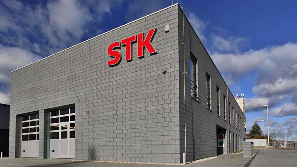 Majitelé starších aut mají problém: Od 2024 zpřísněné podmínky na STK