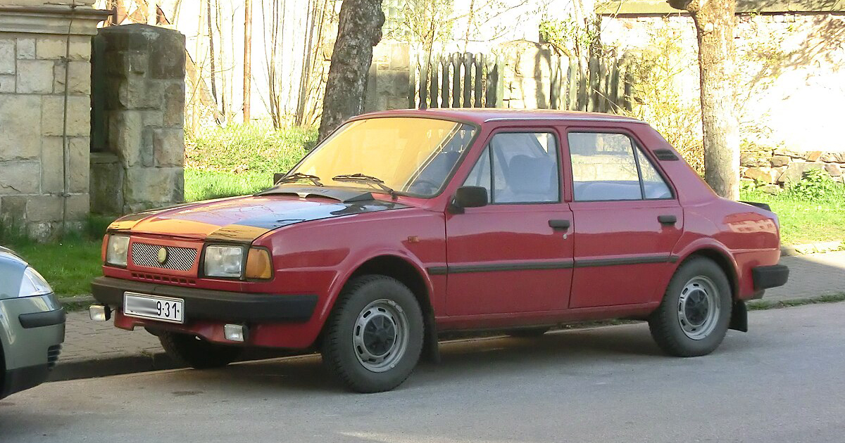 Pokuta 15 000 Kč za mlhovky? Ano, stačí porušit jedno jediné pravidlo